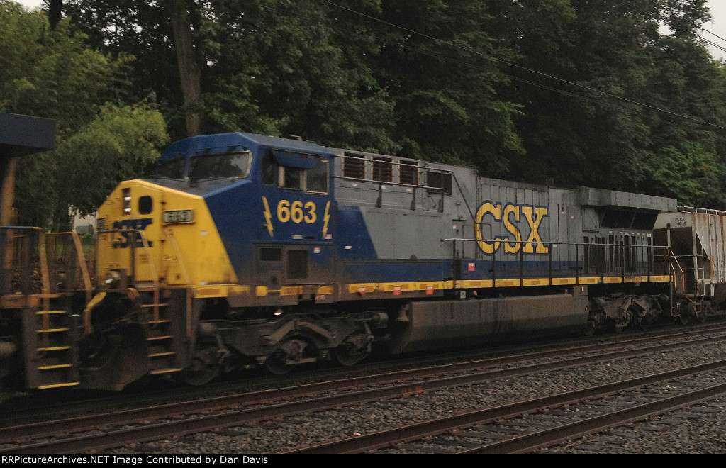 CSX AC60CW 663 trails on K531-12